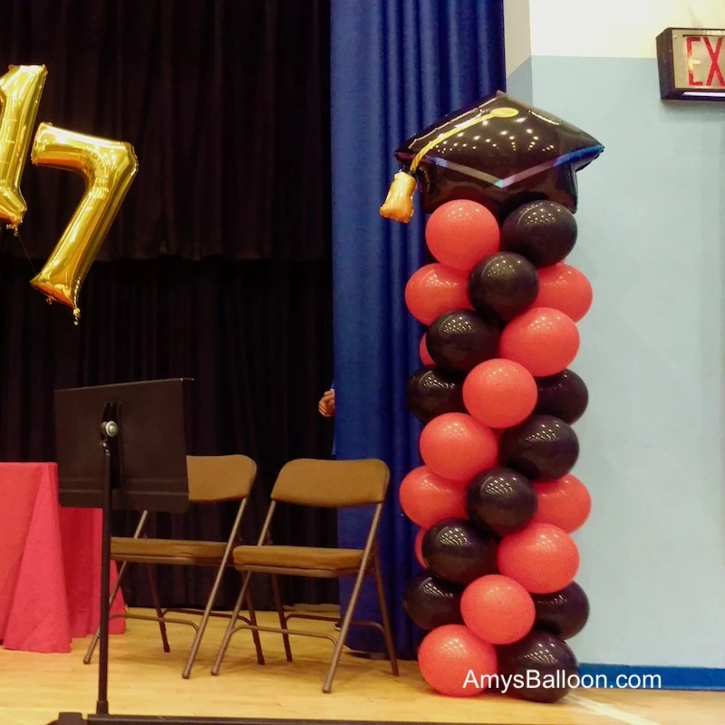 Graduation Cap Balloon Column